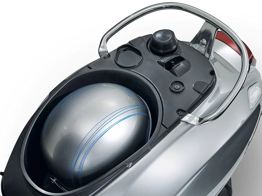 Vespa Store USA: discover all our products